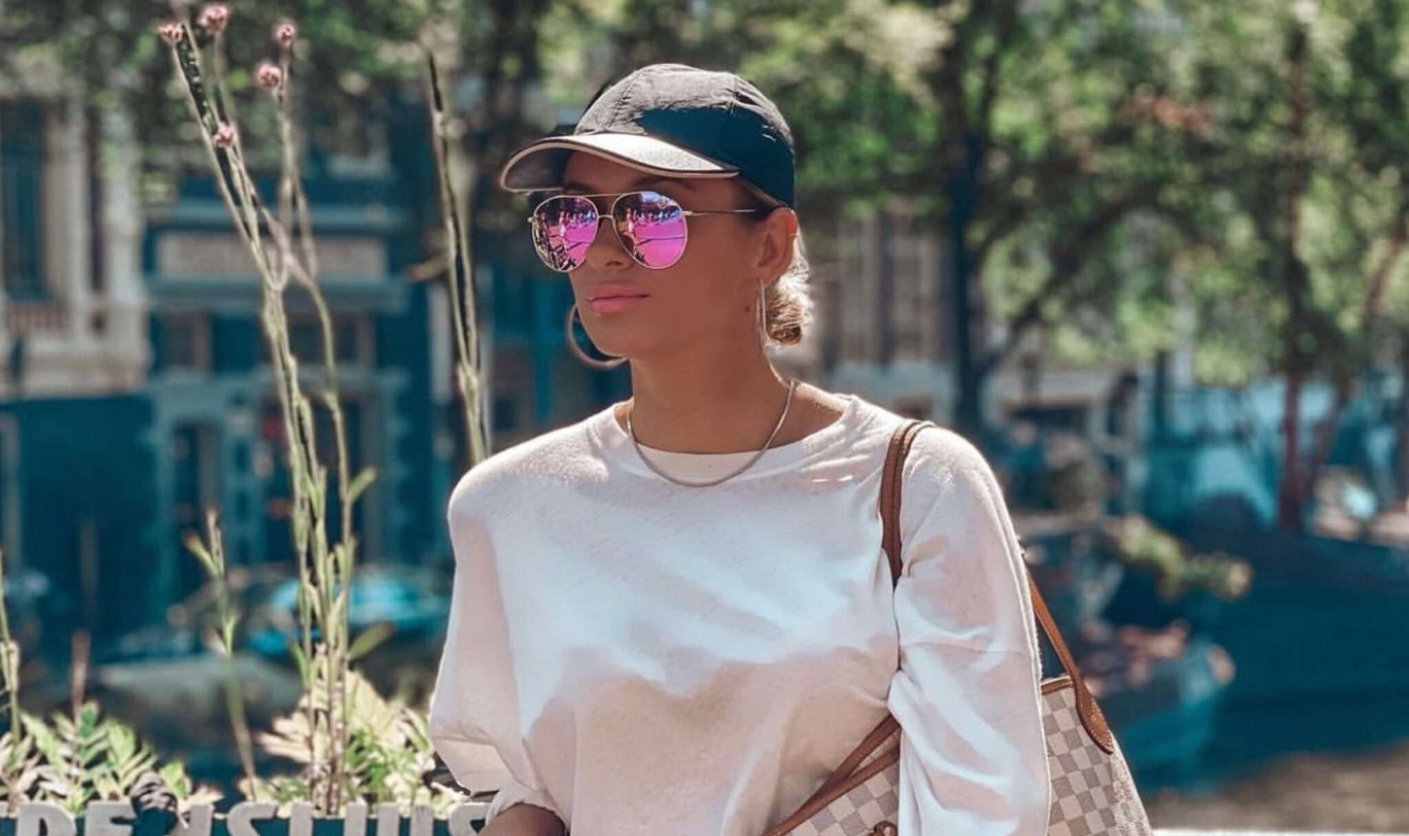 “Ah moj nëna ime të ishe gjallë”, Alketa Vejsiu shpërthen në lot pasi ...