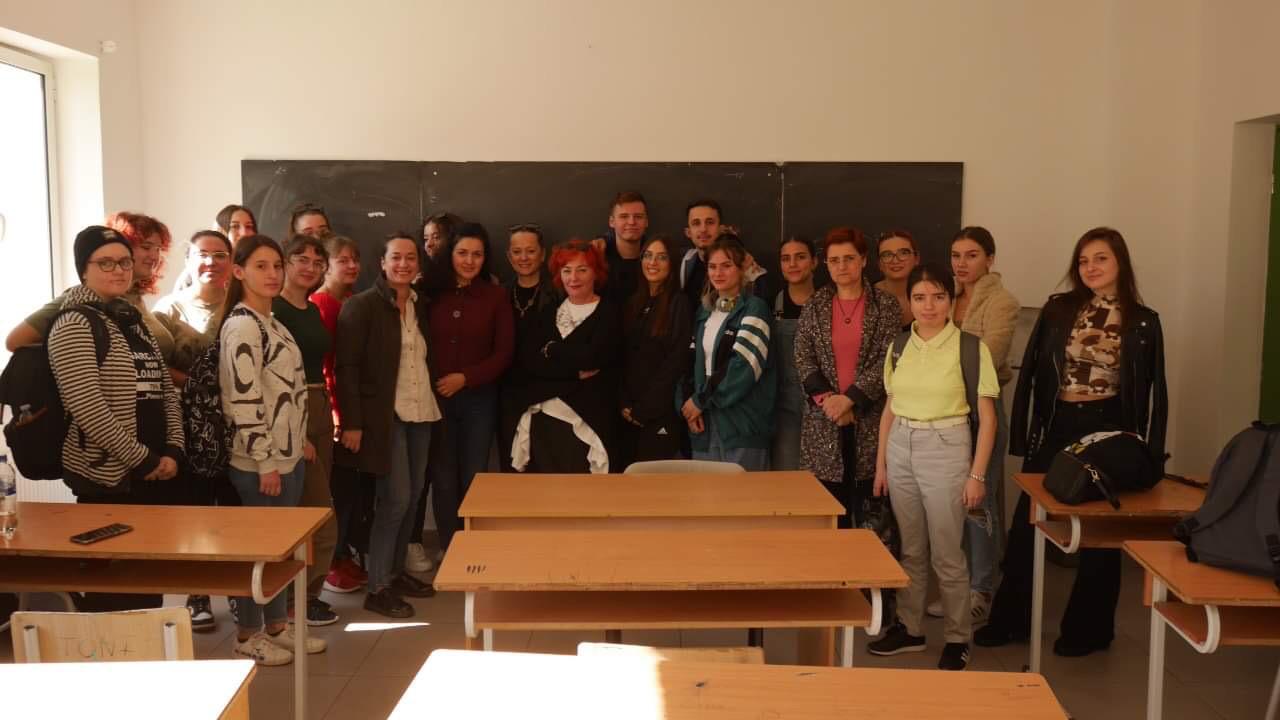 Projekti “Përrallat e baladat arbëreshe përmes artit grafik”, me ...