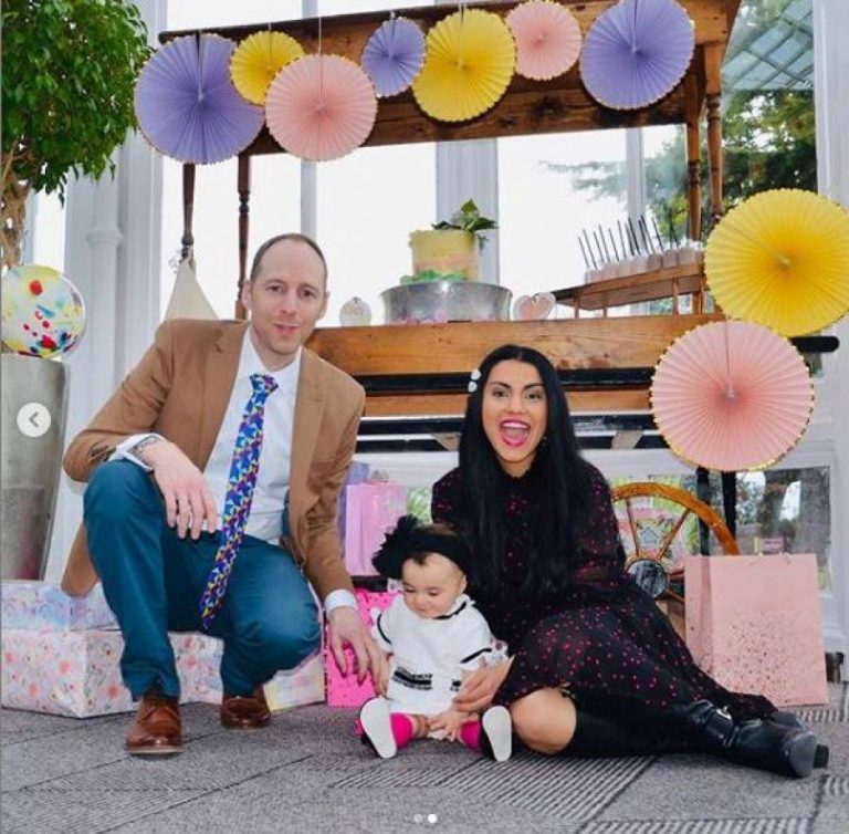 Lajmi i ndarjes me diplomatin anglez bëri bujë, reagon menjëherë Anjeza ...