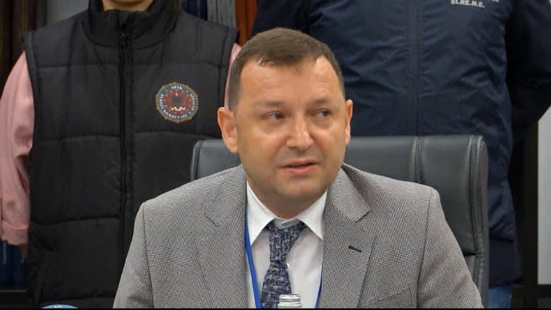 Skema mashtruese me ‘Call Center’/ Gazetarët zënë ngushtë prokurorin e ...