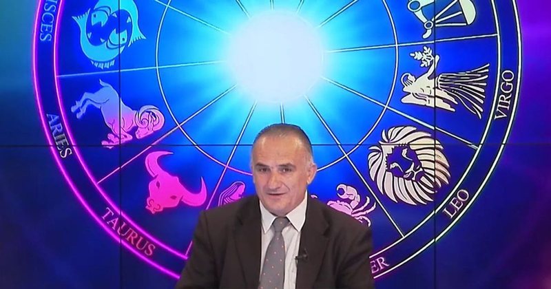“Fati në 2024”/ Astrologu Jorgo Pulla zbulon shenjat që do “shkëlqejnë ...