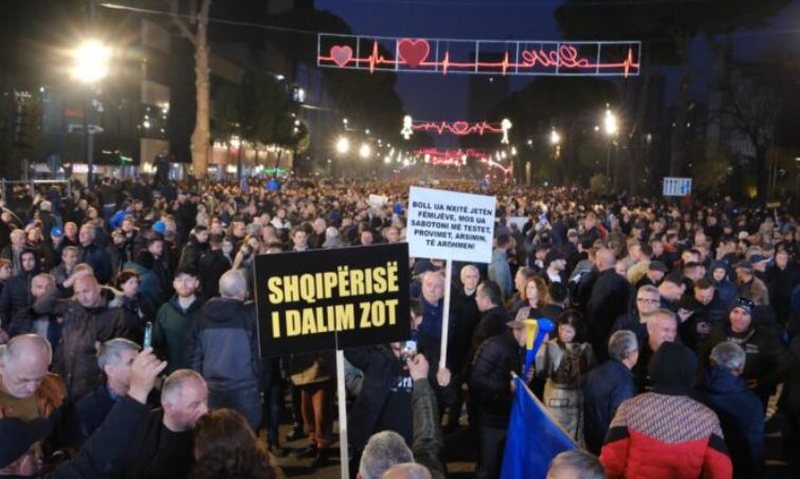 “Masiviteti i protestës dëshmi që pakënaqësia ndaj qeverisë është e ...