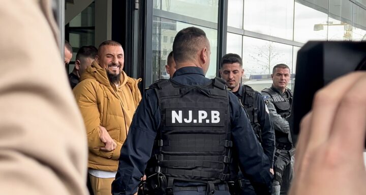 I akuzuar për vrasje në biznesin e tij, 'Kobra' del jashtë 'kontrollit ...