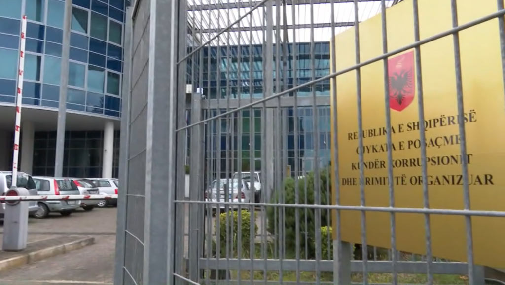 Të lidhur me një grup kriminal që trafikonin klandestinë, ja masa e sigurisë nga GJKKO për 24 të ...