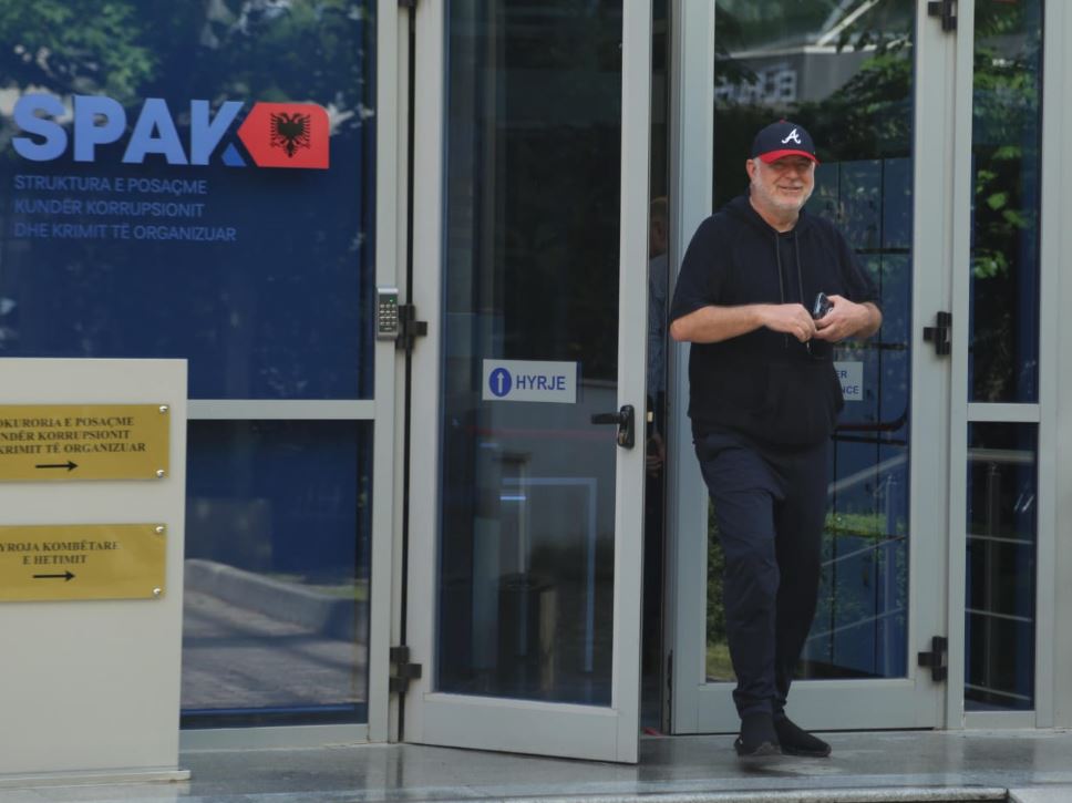 Baton Haxhiu shkon në SPAK, drejtësia e re nis të hetojë çetën e ...