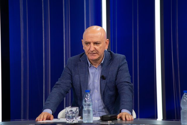 “Parti e re ose fraksion në PD-në e Berishës”, Roland Bejko: Ja ...