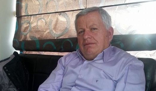 Solidariteti i vizitorëve me plagë në shpinë si pelegrinë në takime me ...