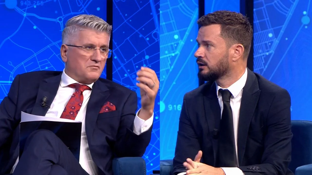 “Gjekmarkaj,i vetmi që u skuq si lulëkuqe kur foli Berisha”,plas sheri ...