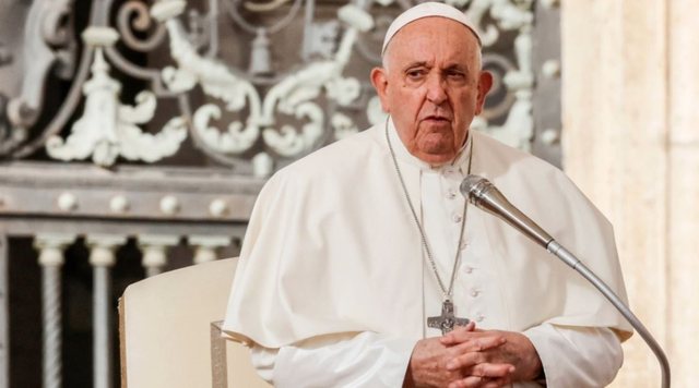 Presidencialet në SHBA, kreu i Vatikanit apel amerikanëve: Zgjidhni ‘të keqen më të vogël’ - Sot ...