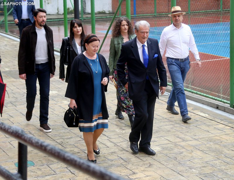 “Familja Berisha, organizatë kriminale”/ Beqiri zbardh prapaskenat e ...