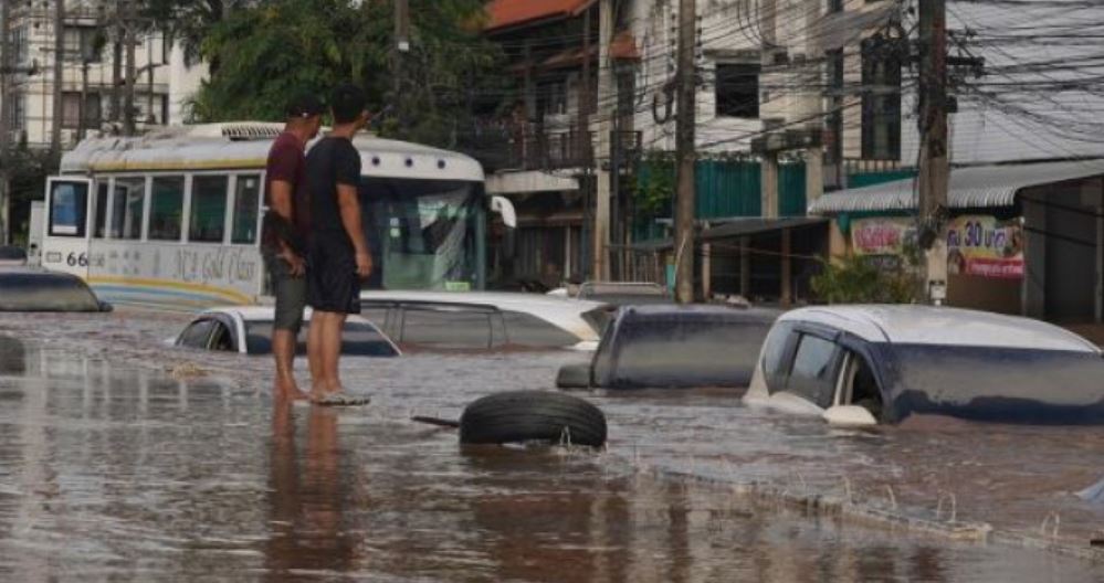 Tajfuni 'Kraton', evakuuohen rreth 4000 njerëz në Tajlandë për shkak të ...