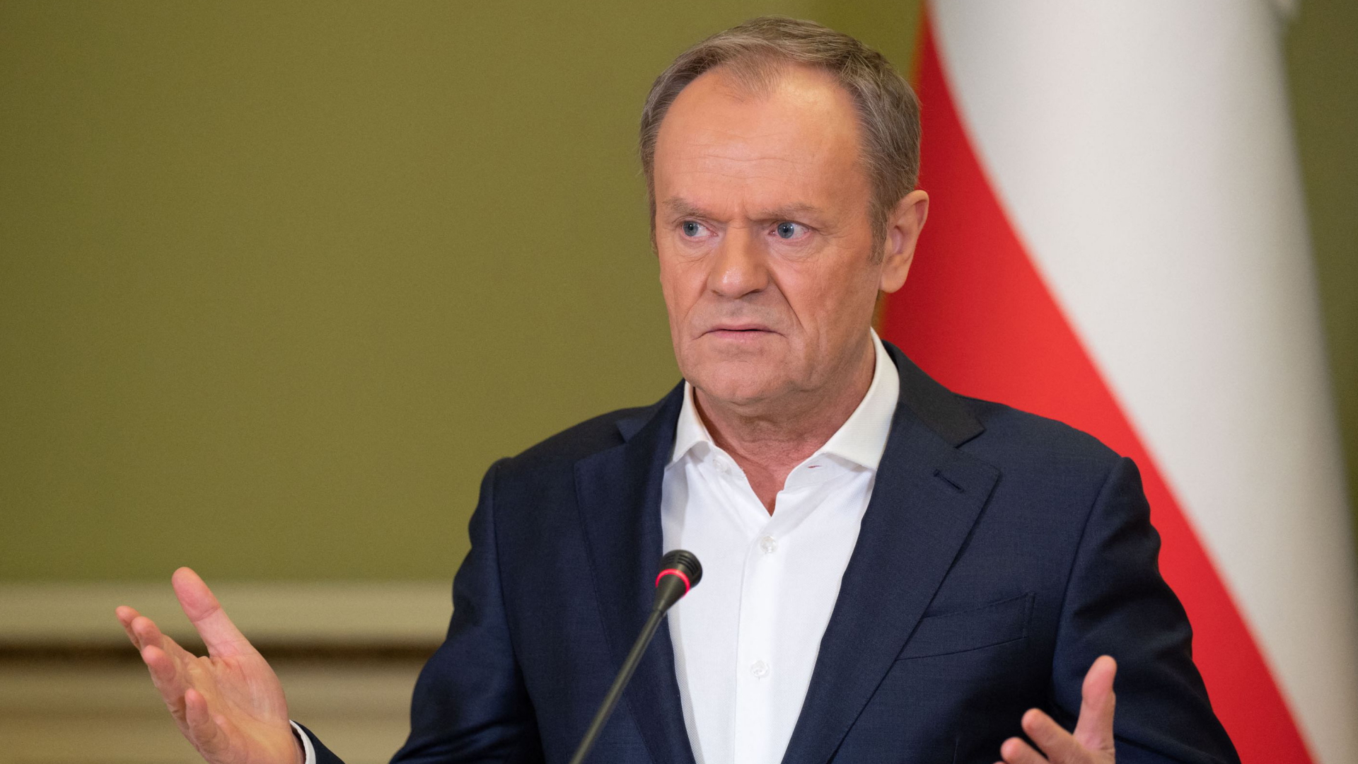 Tusk shpall strategjinë e re për emigracionin: Respektimi i standardeve ...