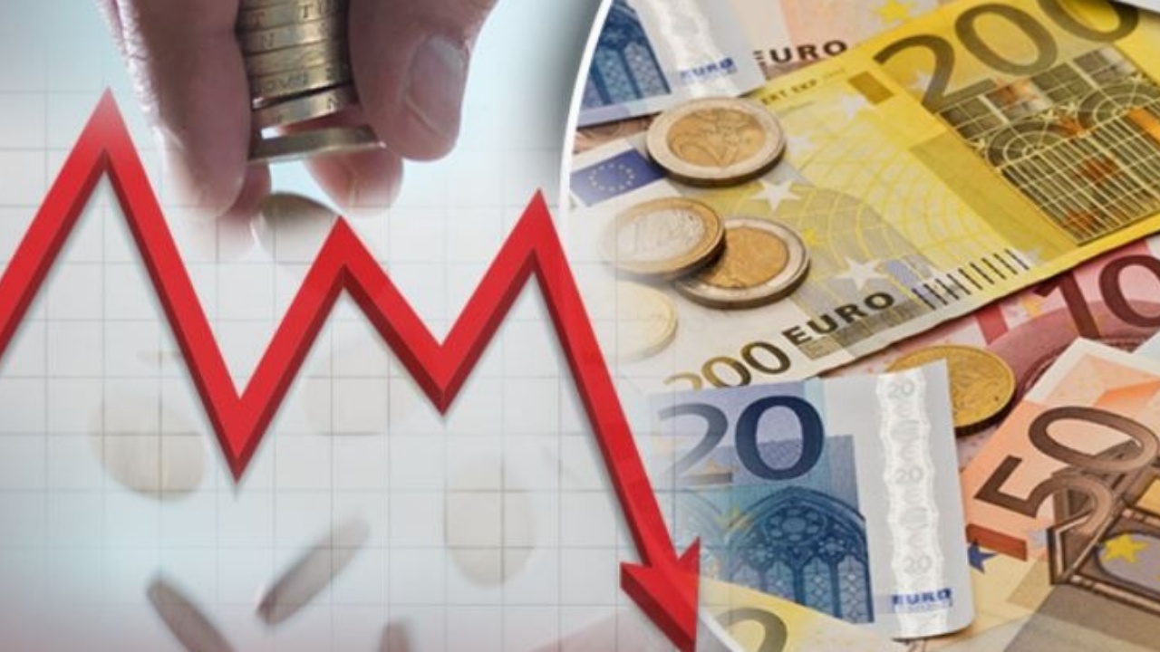 Nuk ndalet ‘humnera’/ Çfarë po ndodh sot me monedhat e huaja? Ja me sa ...