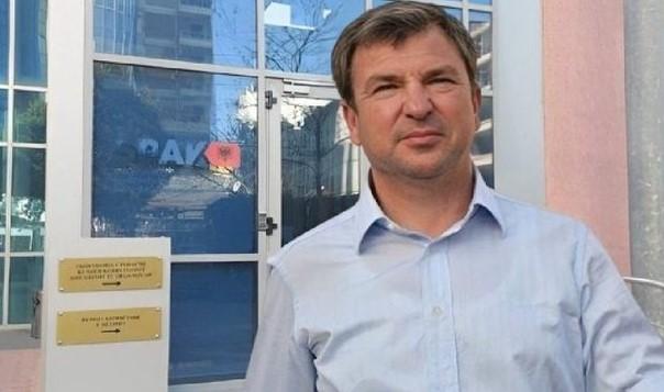 Bisedat e krimit për listën e Durrësit, gazetari zbulon detajet: Para ...