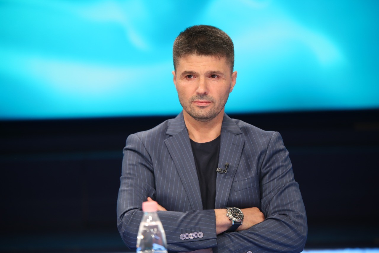 “Fituesi është Turqia, humbës Rusia dhe…”, Redi Shehu analizon ...