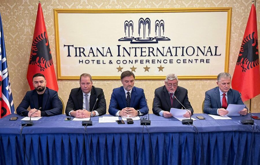 Shehi dhe Alibeaj prezantojnë platformën për koalicionin: Ftojmë ...