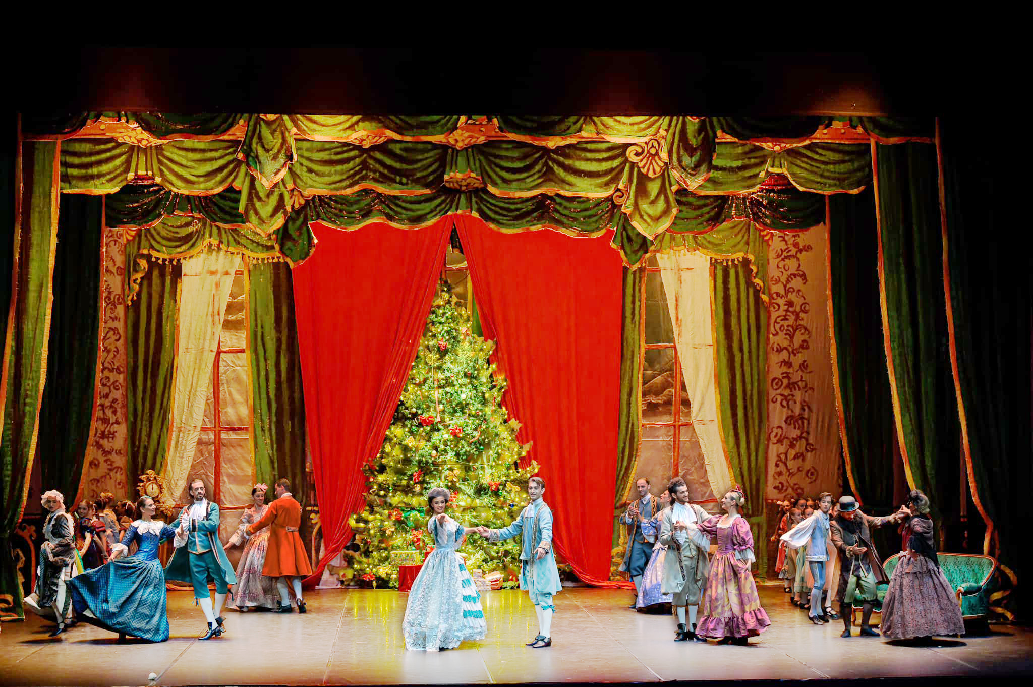 Baleti “Arrëthyesi” në Teatrin e Operës dhe Baletit nën dirigjimin e ...