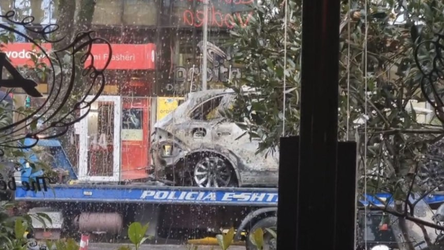 Ekzekutimi i Lulzim Vishës, publikohen pamjet e makinës së djegur të ...