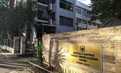 Nis seanca për caktimin e masës së sigurisë ndaj Eduart Lamit, i ...