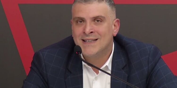 Partia e Lirisë në krizë të brendshme, largime dhe pakënaqësi para ...