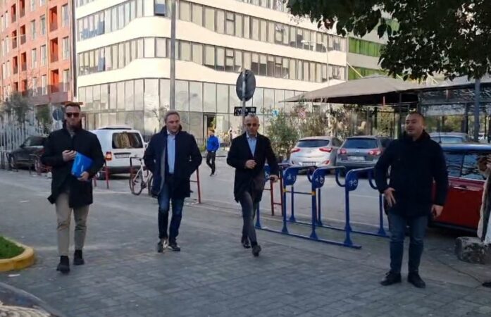 Ish-kryetari i Bashkisë së Shkodrës paraqitet në SPAK - Sot News | Lajme