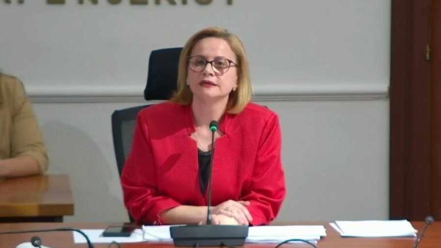 Klotilda Bushka reagon sërish për hetimet e SPAK: Jam pa fjalë, ku hyj ...