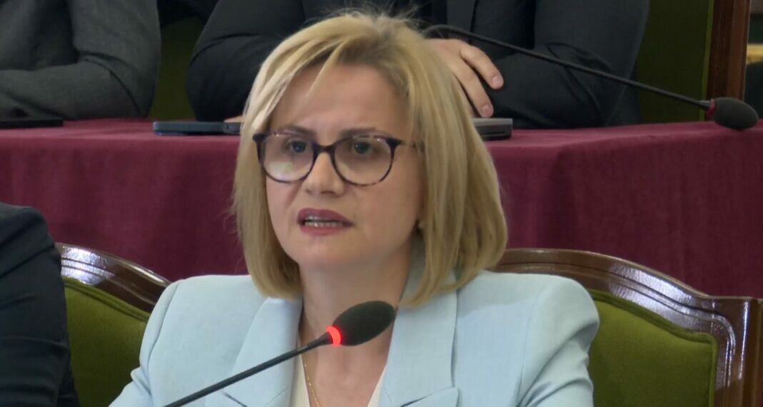 SPAK e futi në hetim, viktimizohet Bushka: Si t’jua shpjegoj prindërve ...