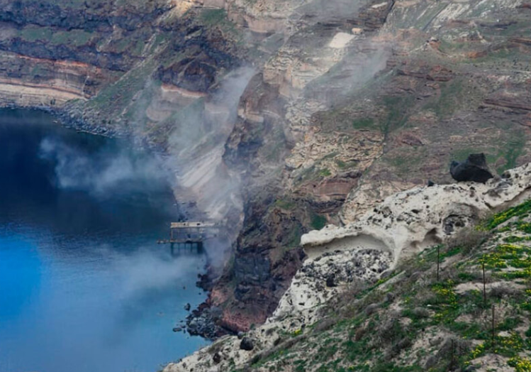 Lëkundjet sizmike “shkundin” Greqinë, rrëshqitje dheu në Gjirin e ...