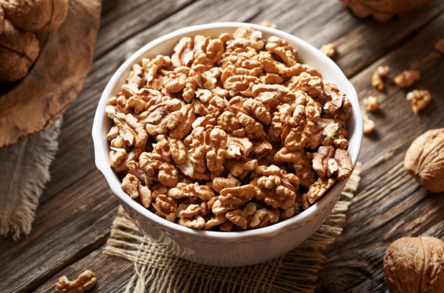 Hani vetëm 30 gramë në ditë nga ky frut, studimet kanë provuar se ul ...