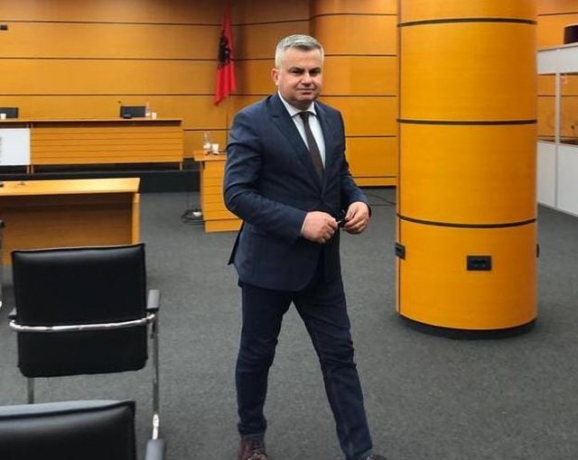 Vota e diasporës/ "Posta është nga një kompani ndërkombëtare", Çaka ...