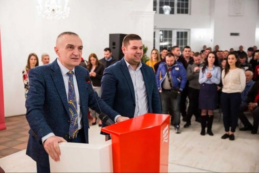 Partia e Lirisë në kaos, largime masive dhe përplasje të forta, ja si ...