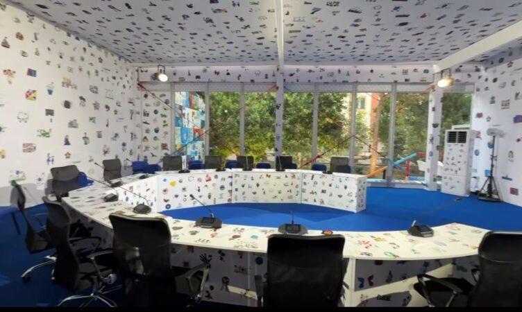 Samiti i Komunitetit Politik Europian sot në Tiranë, Rama ndan pamjet ...