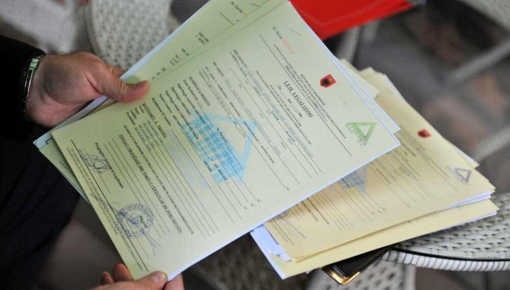 Plas skandali në Hipotekën e Devollit, Kadastra regjistron pasurinë e ...