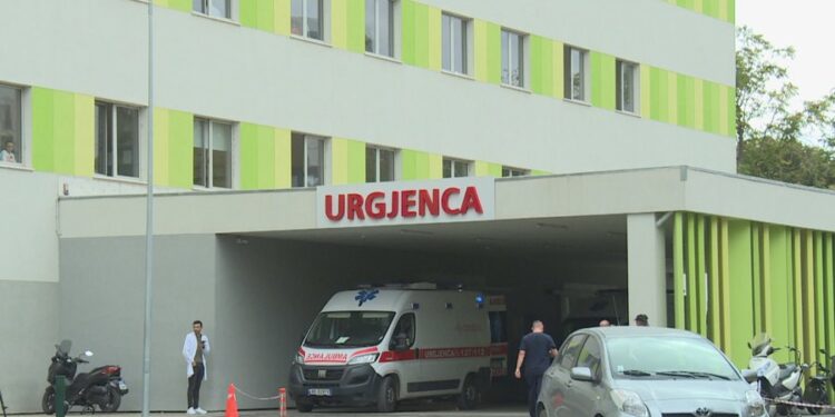 Helmimet gjatë verës, mjekët bëjnë apelin e fortë: Kujdes me ushqimet ...