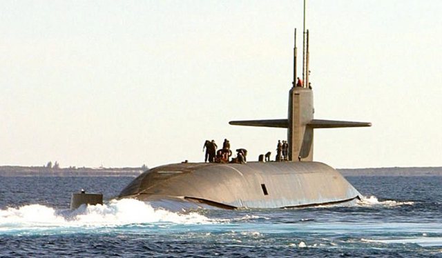 Prag lufte? Trump vendos nëndetëset bërthamore amerikane pranë Rusisë ...