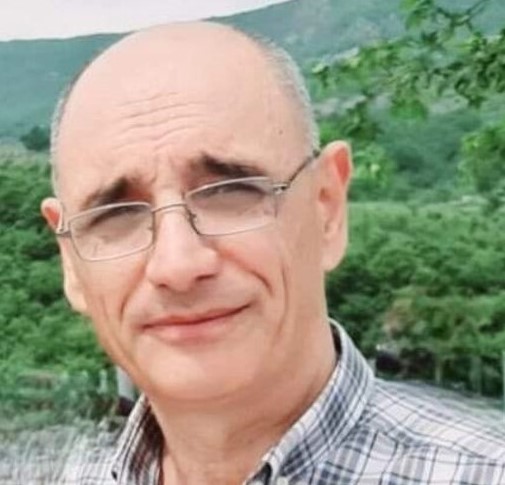 Propagandë dhe realitet: Një pasqyrim i manipulimit politik nga ...