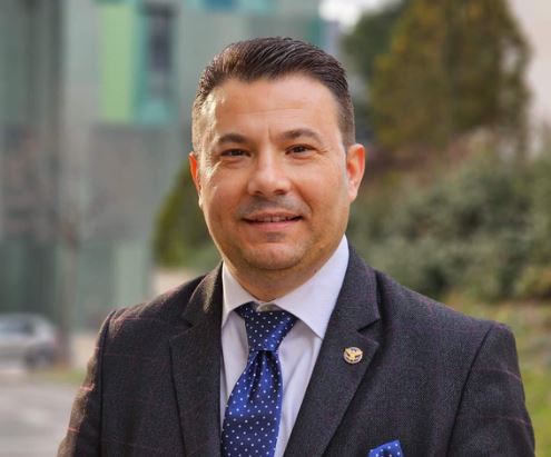 Deklaratë dorëheqjeje si Kryetar i LRE! - Sot News | Lajme