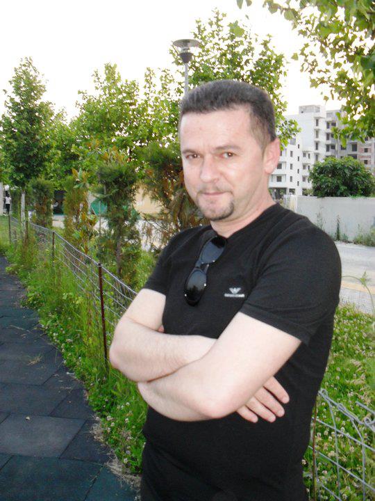 Është mallkim të luash me emrin e Kadri Roshit - Sot News | Lajme