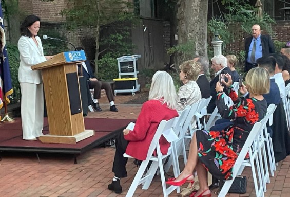 "Krenare që kam shërbyer për 29 vite"/ I jep fund karrierës diplomatike ...