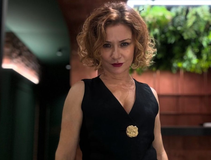 Egla Ceno me një projekt të ri?! Ja çfarë po 'kurdis' aktorja - Sot ...