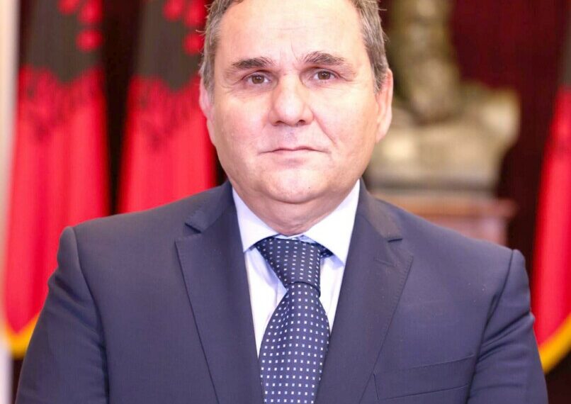 Ilir Rusmali kandidati i Ramës për Avokat Populli, pas argumentimit të ...