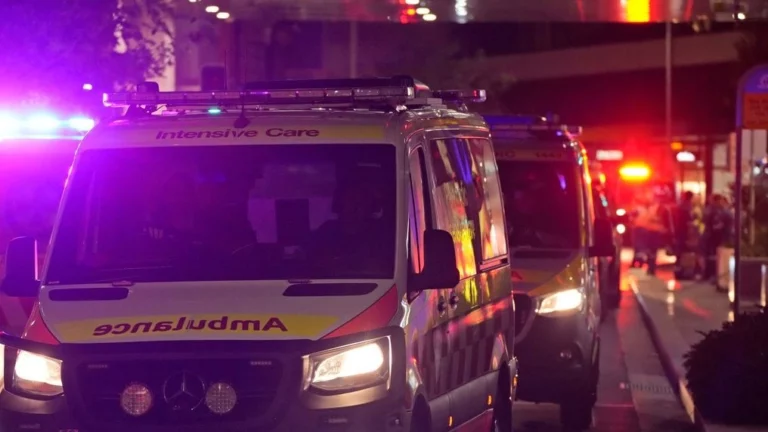 E rëndë/ Makina përplas spektatorët në një event, raportohet për 13 të ...