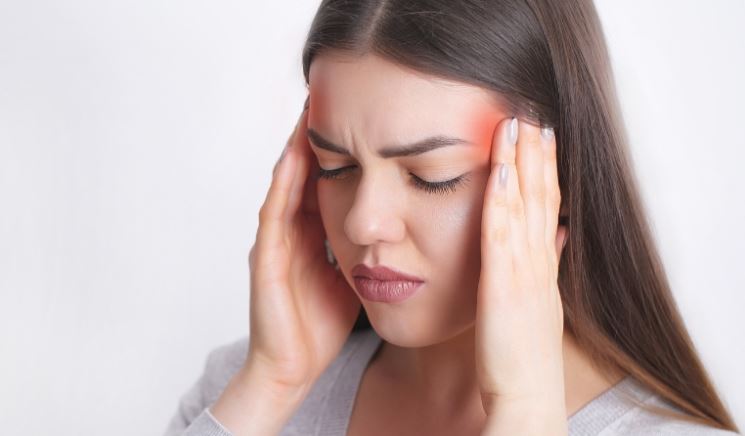 Jo menjëherë ilaçe, ja 6 ushqime që ndihmojnë në lehtësimin e dhimbjes ...