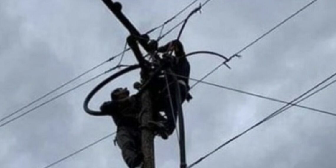 Situata nga moti i keq në Korçë/ Qarkullimi normal, disa zona ende pa ...