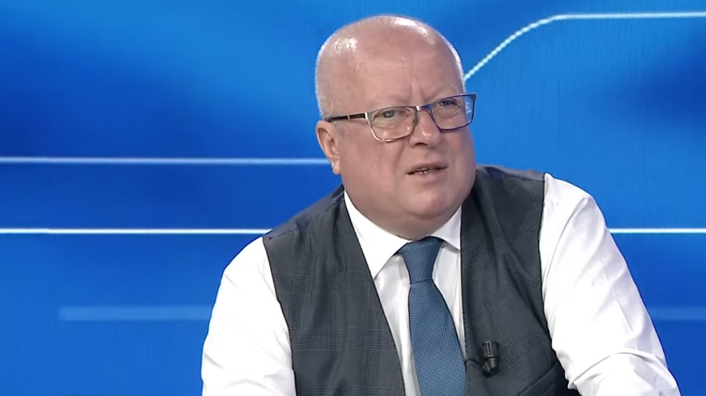 Mbyllja e RTSH-së/ Avokati Genc Gjokutaj: RTSH është aset kombëtar ...