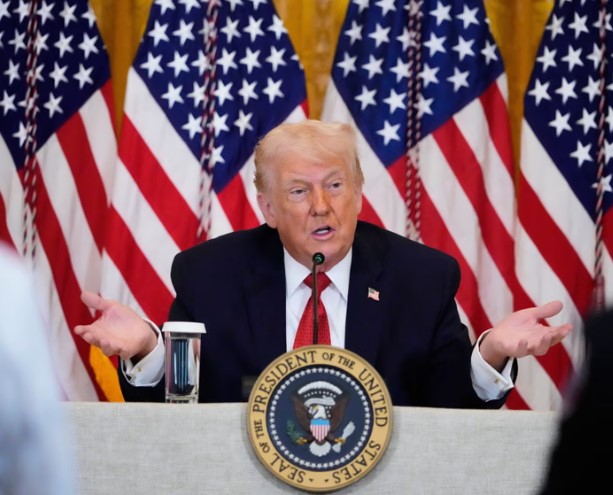 Groenlanda në qendër të konfliktit/ Trump paralajmëron tarifa ...