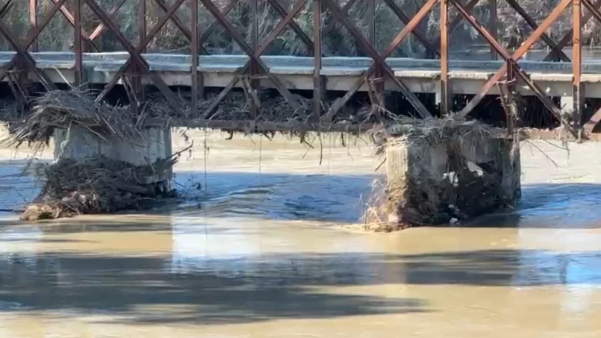 Përmbytjet lënë pas baltë dhe llum, banorët e Novoselës: Kemi mungesë ...